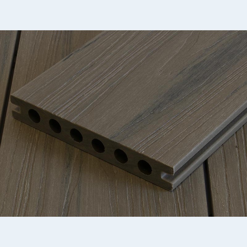 Listoni WPC Decking Cover | NEPO Piscine